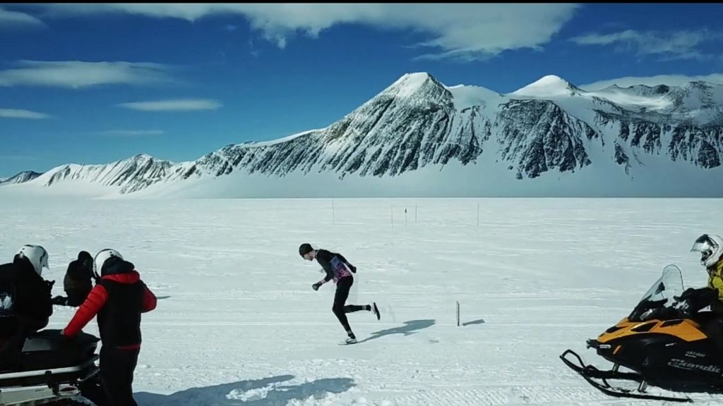 This is the fastest mile ever run in Antarctica - BBC Newsround
