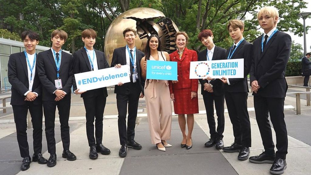 BTS and Unicef give message of peace! - BBC Newsround