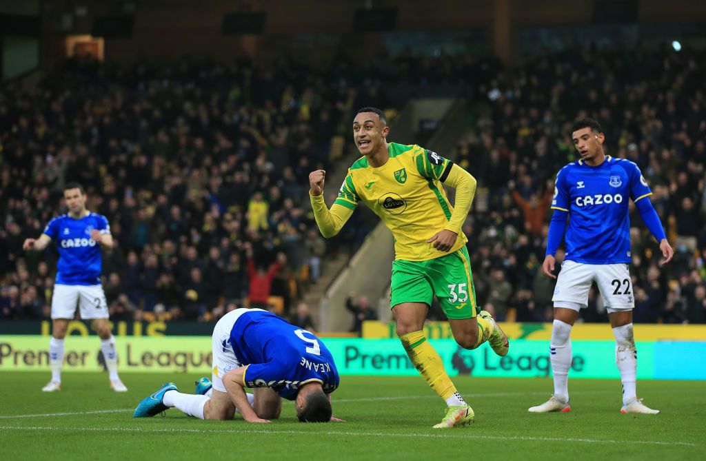 Norwich 2-1 Everton: The key stats - BBC Sport