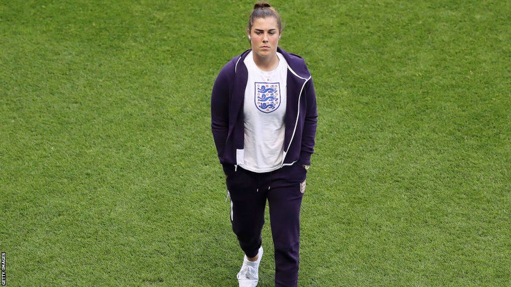 Mary Earps: England goalkeeper's remarkable career turnaround - BBC Sport