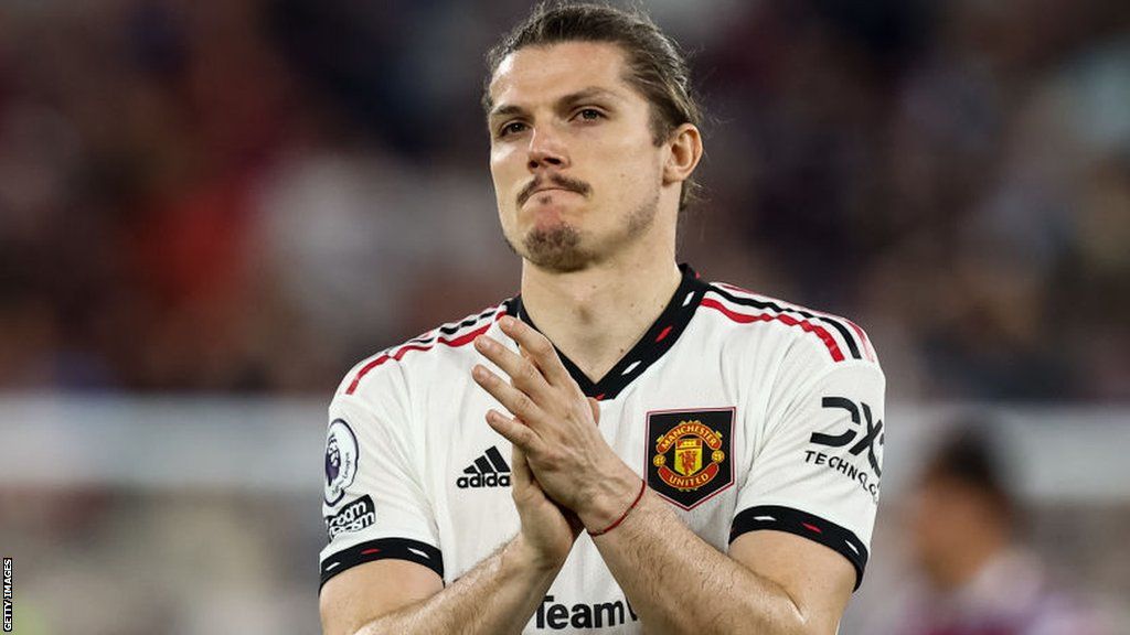 Marcel Sabitzer: Man Utd midfielder out for rest of season with knee ...
