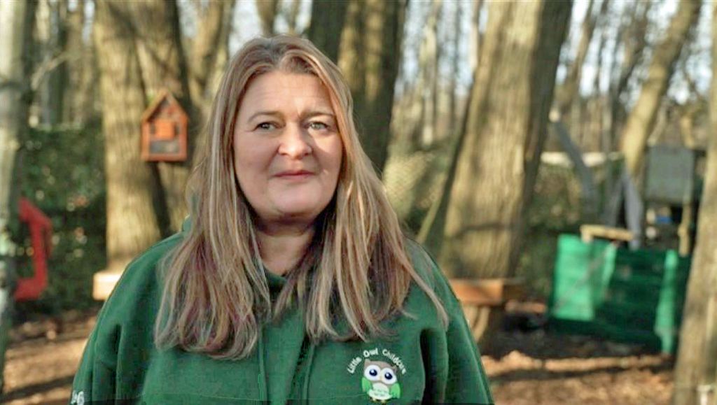 Staffordshire nurseries warn over free childcare expansion plans - BBC News