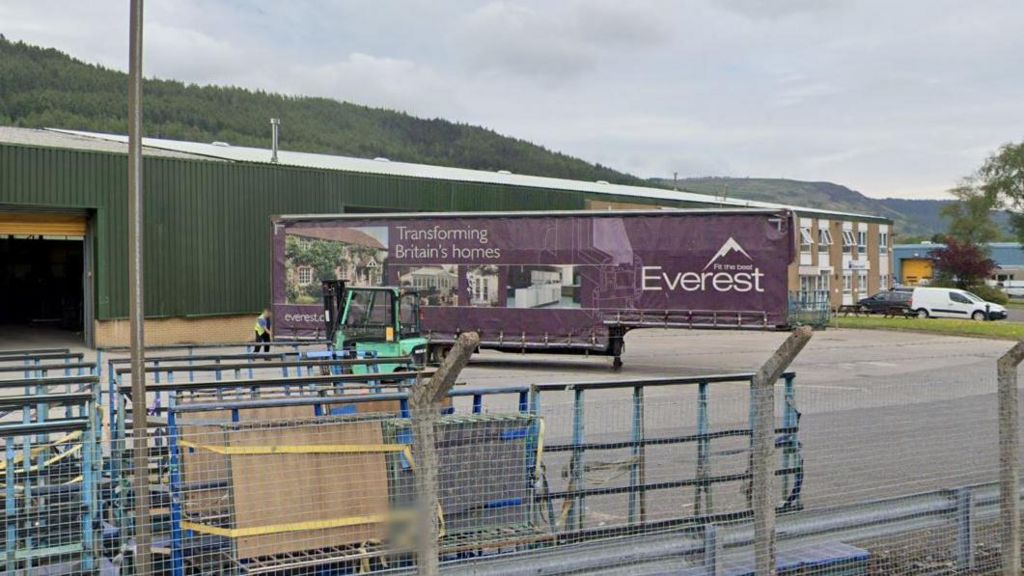 Everest: 100 jobs at risk at Rhondda double glazing factory - BBC News
