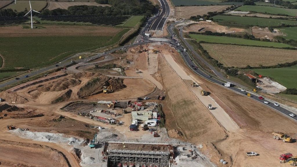 Part of A30 in Cornwall to be closed for ongoing works - BBC News