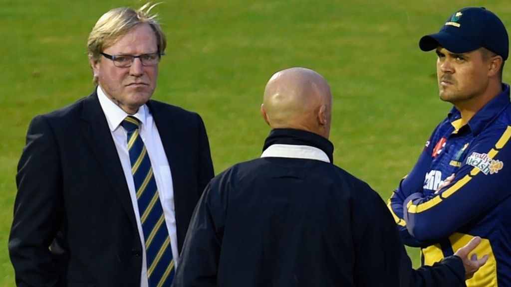 Hugh Morris rues 'dark day' for Glamorgan over suspect pitch - BBC Sport