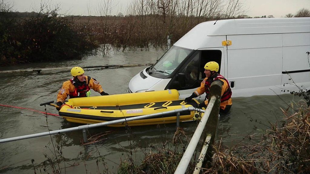 Essex crews deal with cars and van stuck in flood water near Billericay ...