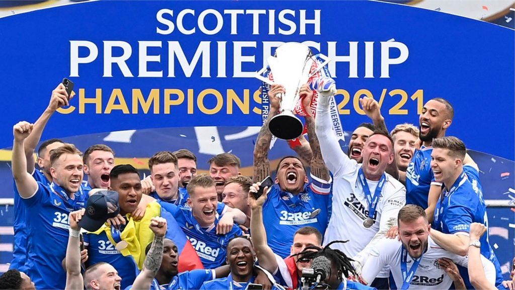Watch Rangers lift Scottish Premiership trophy for first time in decade ...
