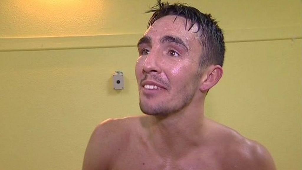 Jamie Conlan on course for world title bout after Dublin win - BBC Sport