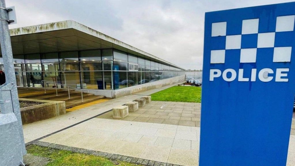 Inquiry into police station death in Aberdeen faces further delay - BBC ...