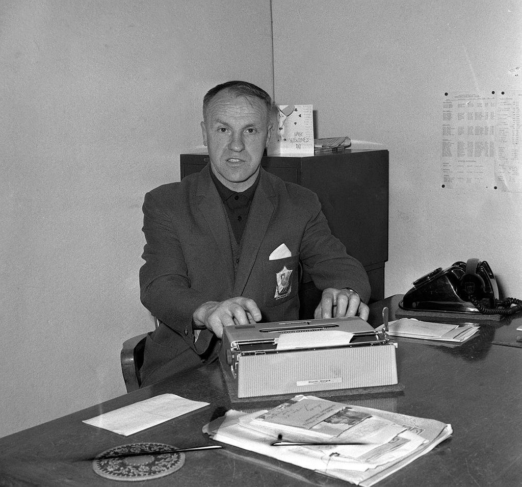 Liverpool: Bill Shankly's first day - BBC Sport