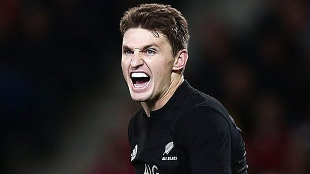 Nick Evans says Beauden Barrett 'at his best is on another planet ...