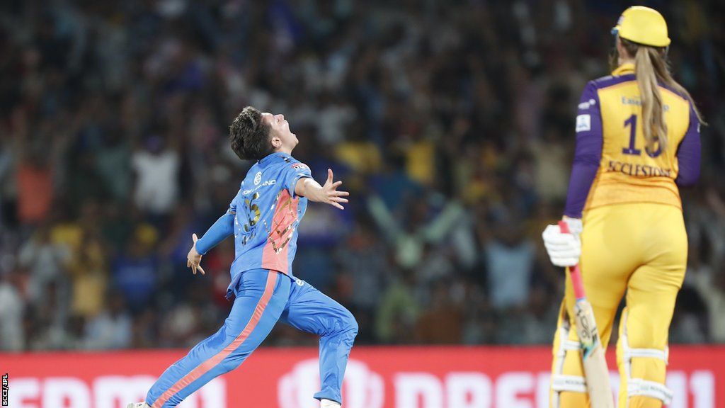 Women's Premier League: Issy Wong hat-trick leads Mumbai Indians into ...