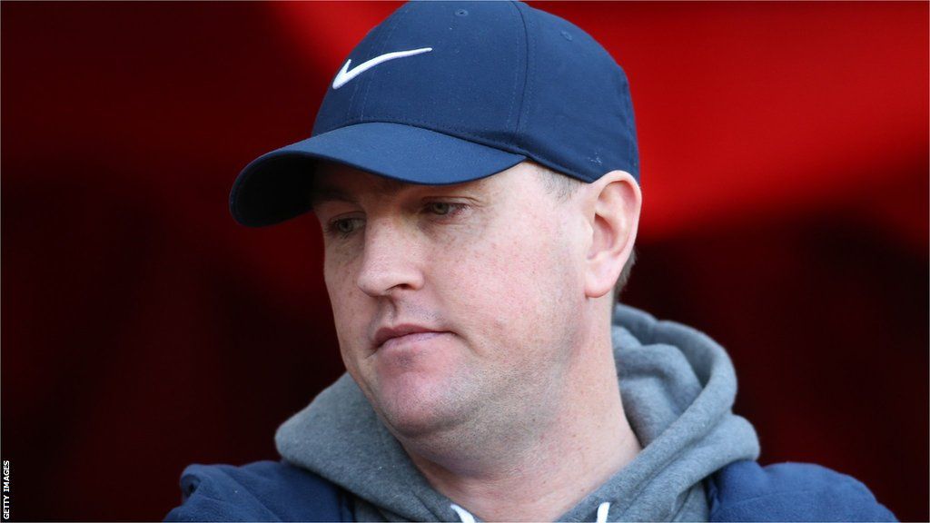 Mike Dodds: Sunderland interim boss hopeful of imminent returnees amid ...