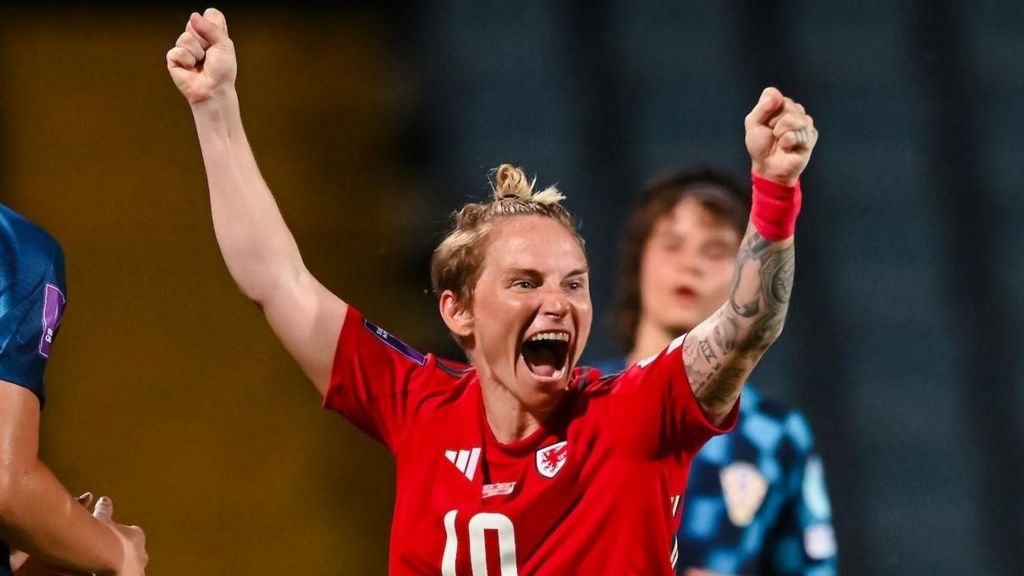 Jess Fishlock: Who is Wales' record-breaking goal scorer? - BBC News