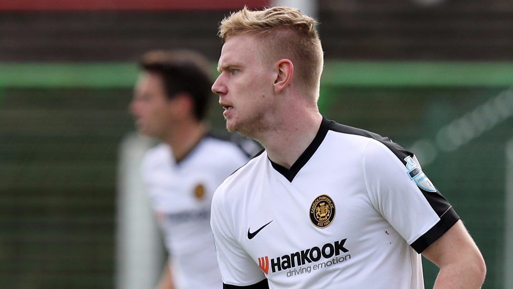 Andrew Mooney double as Carrick beat Ballinamallard - BBC Sport