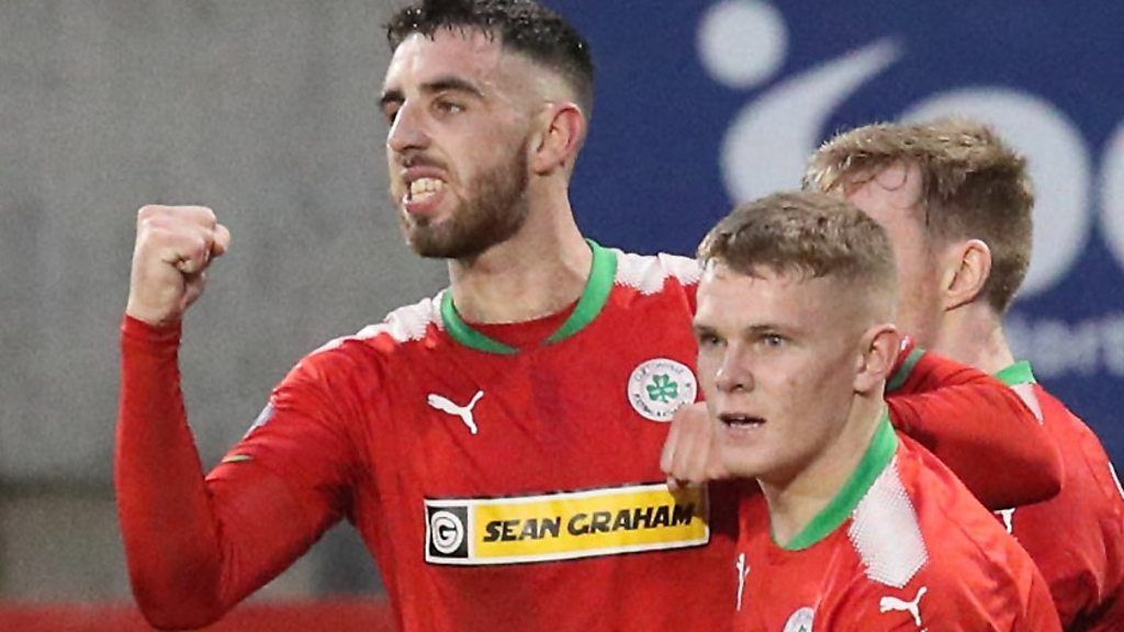 Irish Premiership: Gormley scores late to give Reds win over Glens ...