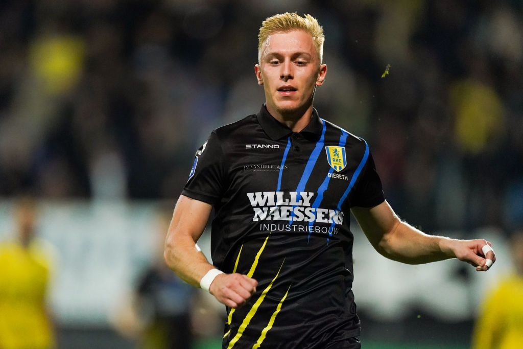 Kettlewell thrilled to land Arsenal forward Biereth on loan - BBC Sport