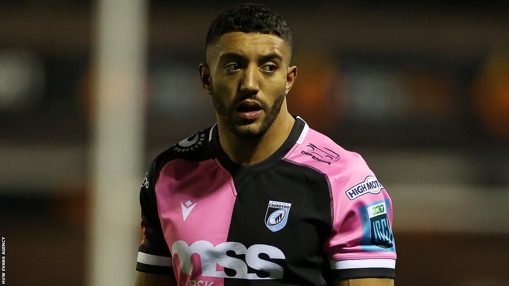 Gabriel Hamer-Webb: Ex-England U20s wing targets Wales cap after ...