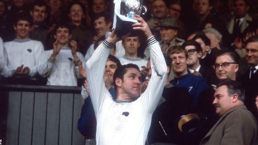 Dave Mackay: Wife Isobel thrilled by Derby County tribute - BBC Sport