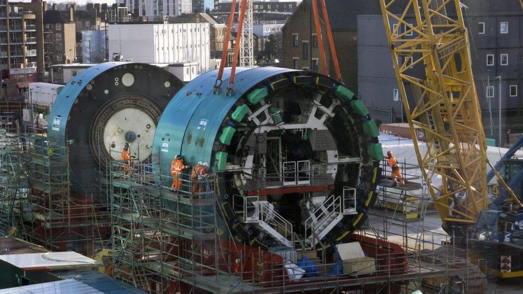 Take a look at London's brand new super sewer! - BBC Newsround