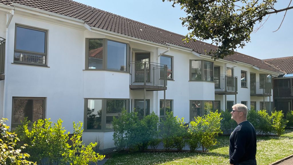 Homes built in Jersey for islanders with learning disabilities - BBC News