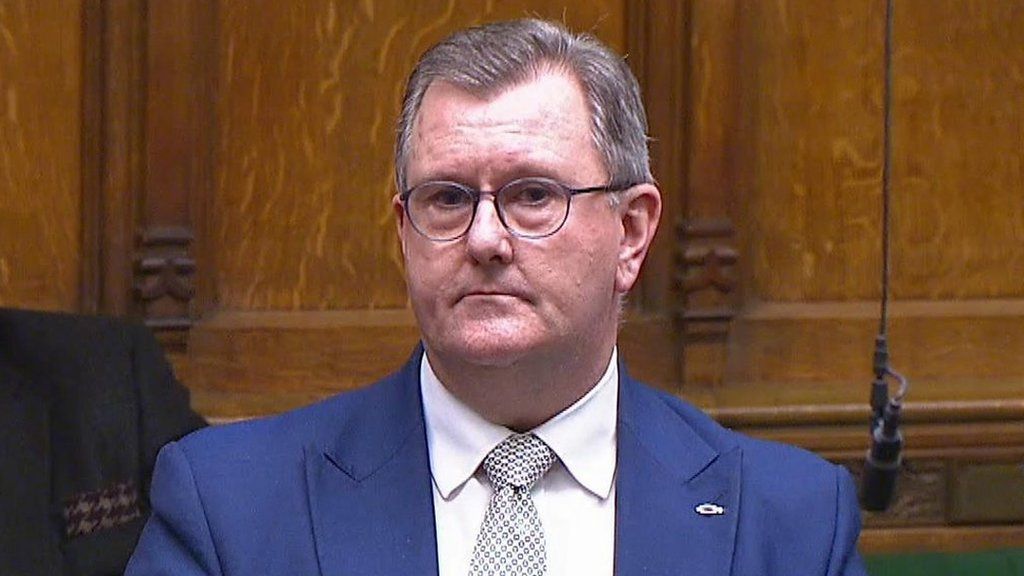 Sir Jeffrey Donaldson: PSNI detects no offence over DUP leader threat ...