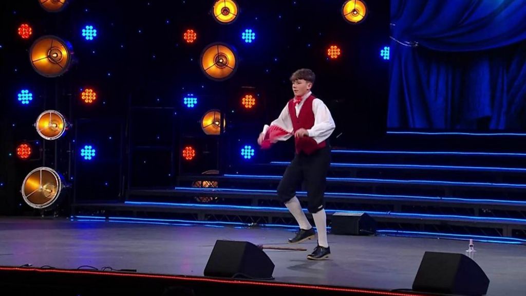 Dawns Stepio Unigol i Fechgyn o dan 18 oed (88) / Individual Step Dance ...