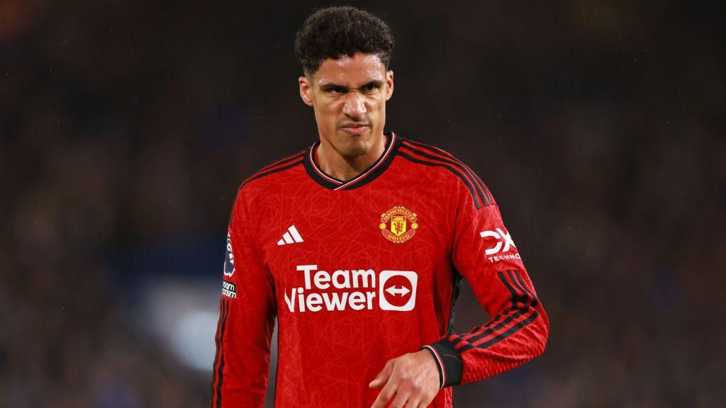 Manchester United news: Raphael Varane set to be out for a 'few weeks ...