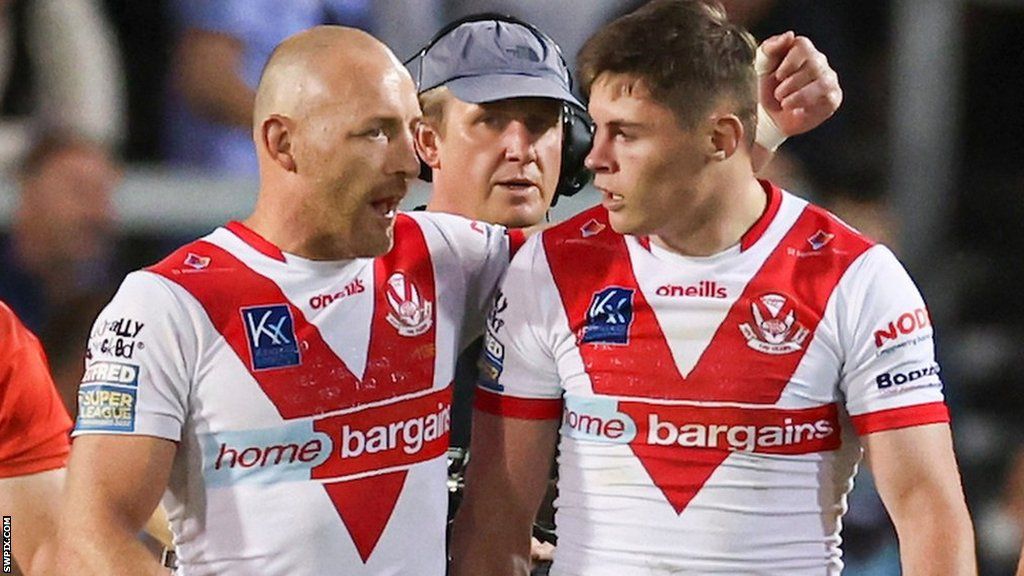 Super League: St Helens 22-18 Leeds Rhinos - Jack Welsby shines in ...