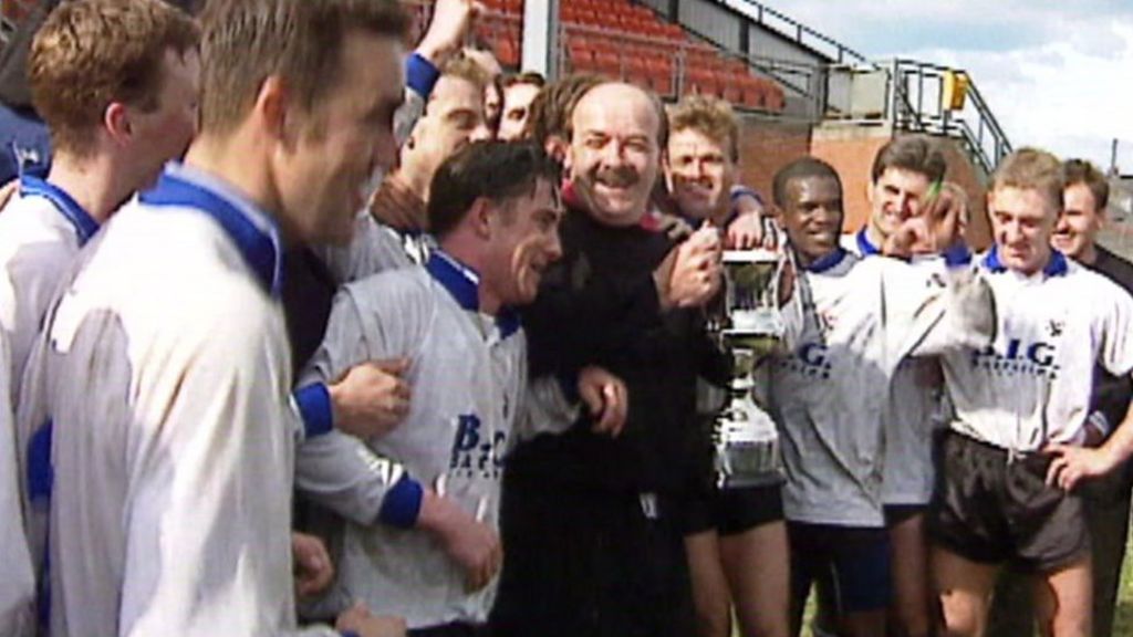 Welsh Premier League celebrates 25th anniversary - BBC Sport