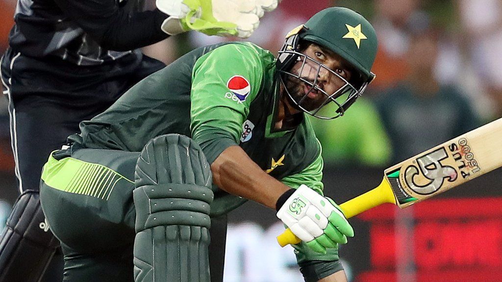 Umar Amin: Leicestershire sign former Pakistan batter for final four ...