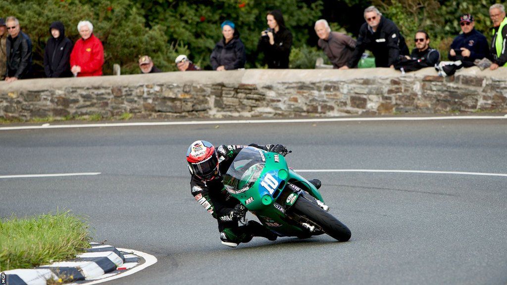 Manx Grand Prix: Victor Lopez smashes lap record taking Junior race win ...