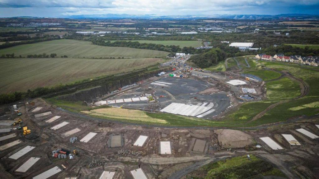 UK's largest inland surf resort under construction in Edinburgh - BBC News