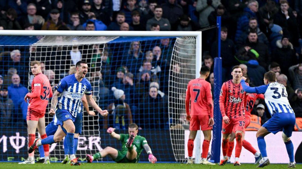 Brighton: 'Character we showed with 10 was outstanding' - Dunk - BBC Sport