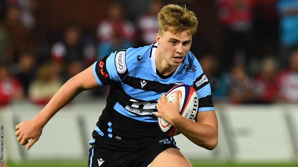 Jacob Beetham: Full-back signs new contract with Cardiff - BBC Sport