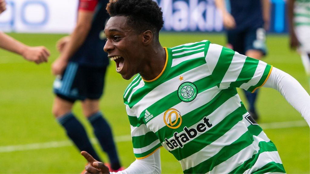 Sportscene analysis: Celtic full-backs 'like two more wingers' - BBC Sport