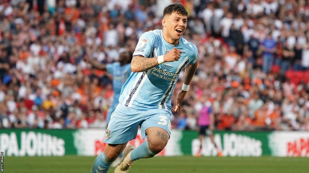 Sheffield United transfer news: Gustavo Hamer joins Blades for an ...