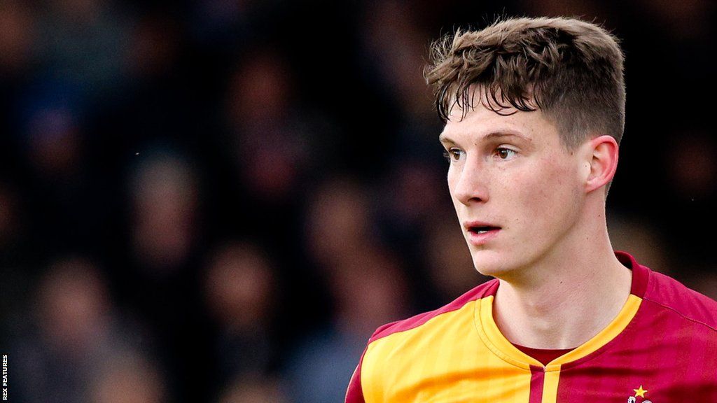 Harrogate Town sign Bradford City left-back Matty Foulds and Crewe ...