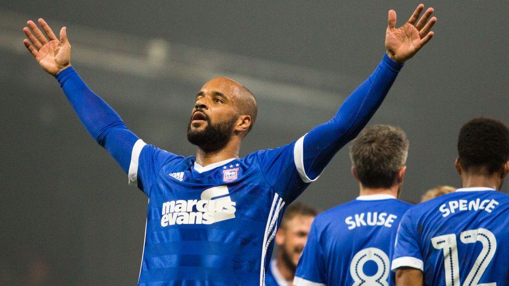 Pat Webber: Ipswich Town defender signs two-year contract - BBC Sport