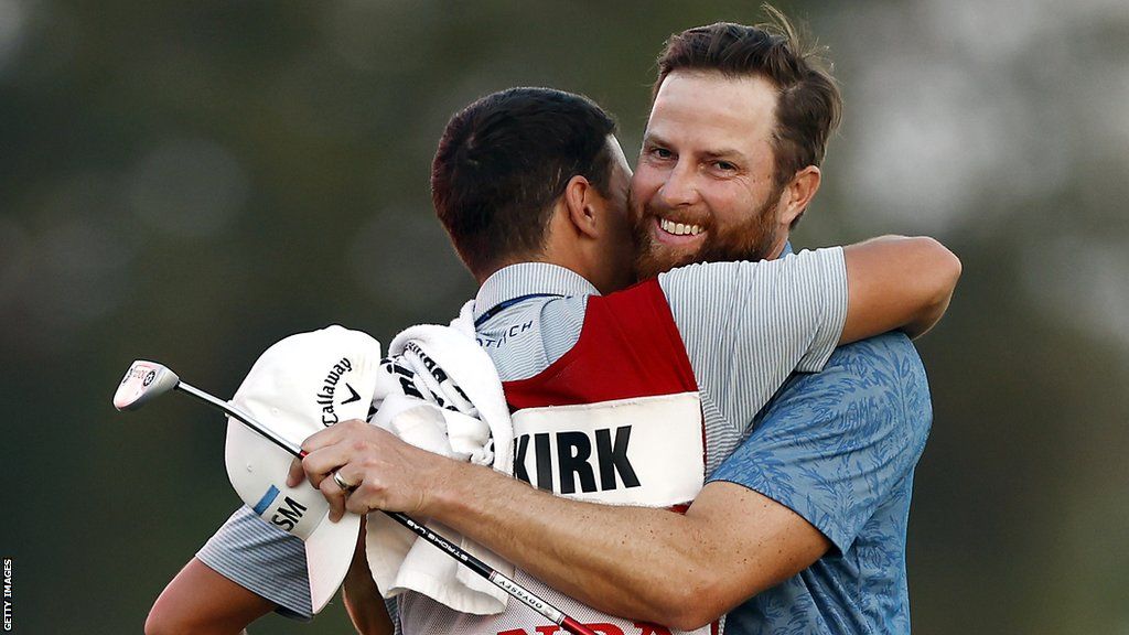 Honda Classic: Chris Kirk beats Eric Cole in play-off to win first title since 2015 - BBC Sport