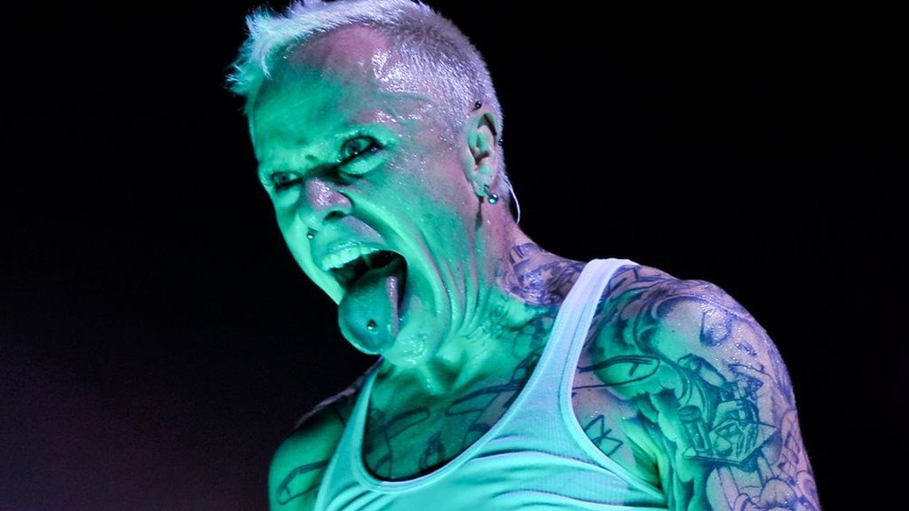Keith Flint: Stars and fans recall the Firestarter's soft side - BBC News