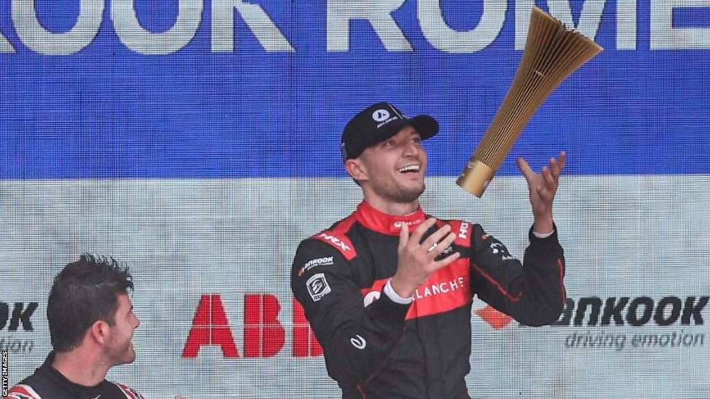 Formula E: Jake Dennis leads title race before 'high-pressure weekend ...