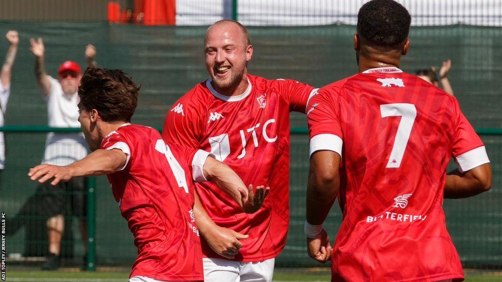 Jersey Bulls stay second after impressive 5-1 Fleet Town victory - BBC ...