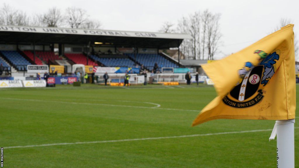 Sutton United condemn discriminatory chanting and pitch invaders - BBC ...