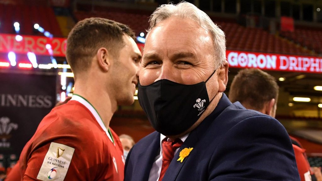 Six Nations: Pivac deserves credit - ex-Wales captain Jones & Roberts ...