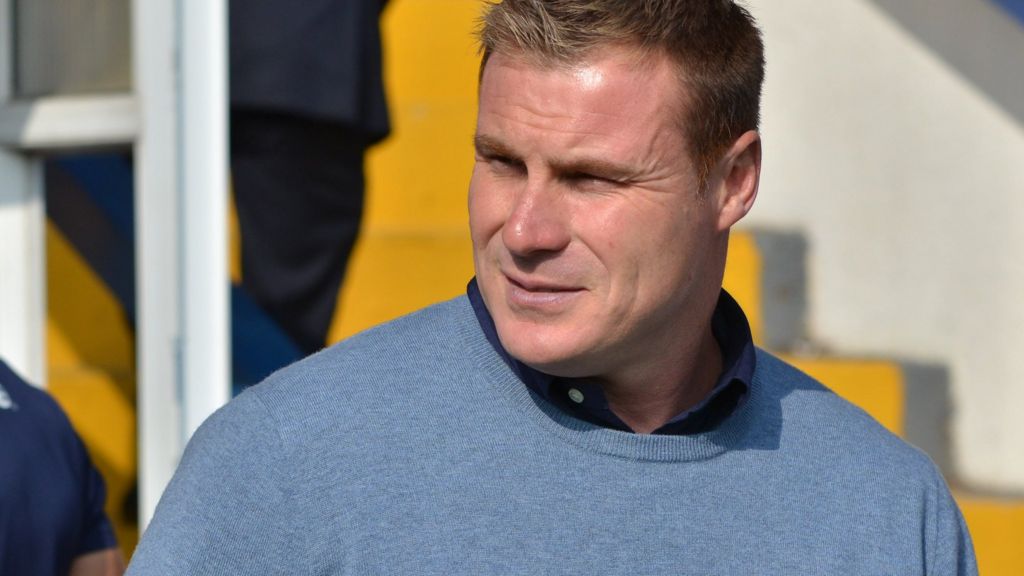 David Flitcroft: Bury manager on defeat by Gillingham - BBC Sport