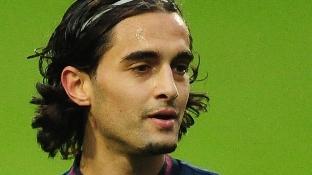 Yan Dhanda: ‘I can’t let them win - I just have to keep smiling’ - BBC ...