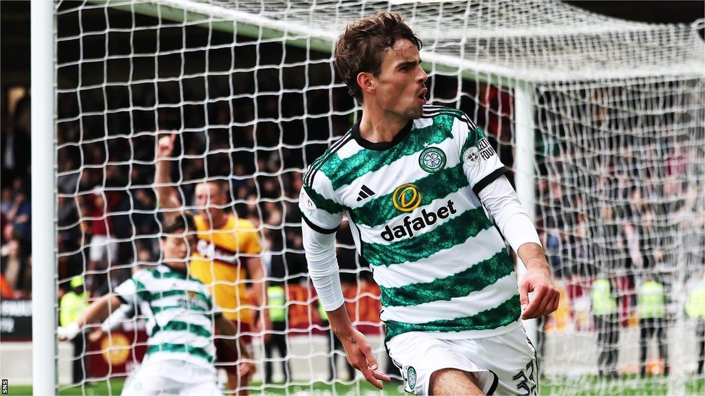 Motherwell 1-2 Celtic: Matt O'Riley's winner moves Scottish Premiership ...