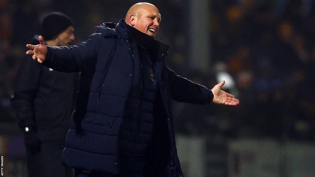 Sutton United: Manager Matt Gray sacked by League Two strugglers - BBC ...