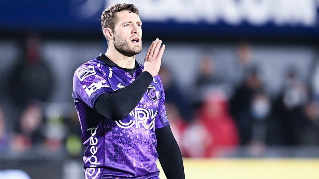 Jonah Holmes: Dragons wing in 'difficult position' after rejecting WRU ...